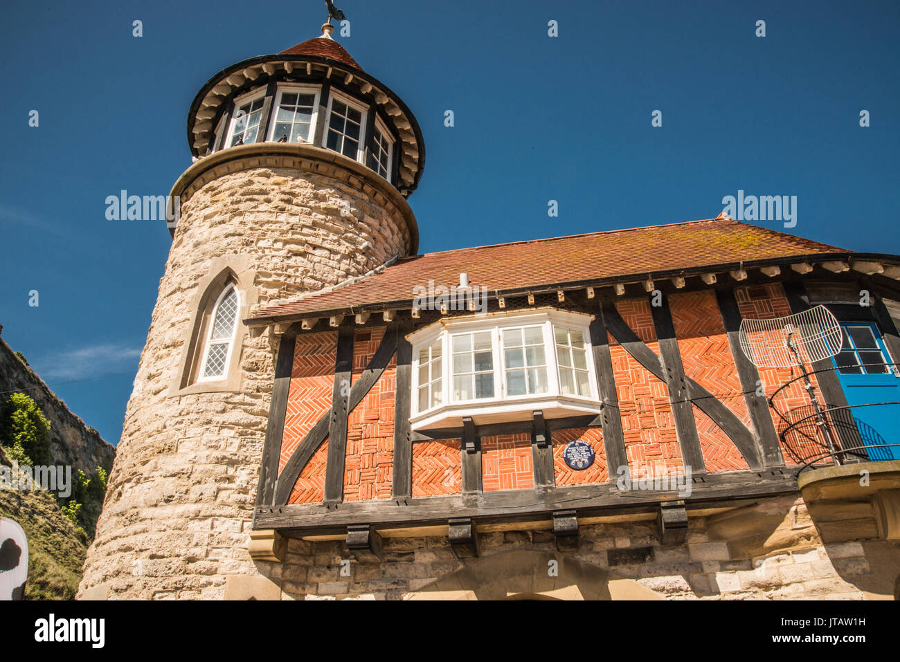 Old coast guard station hi-res stock photography and images - Alamy