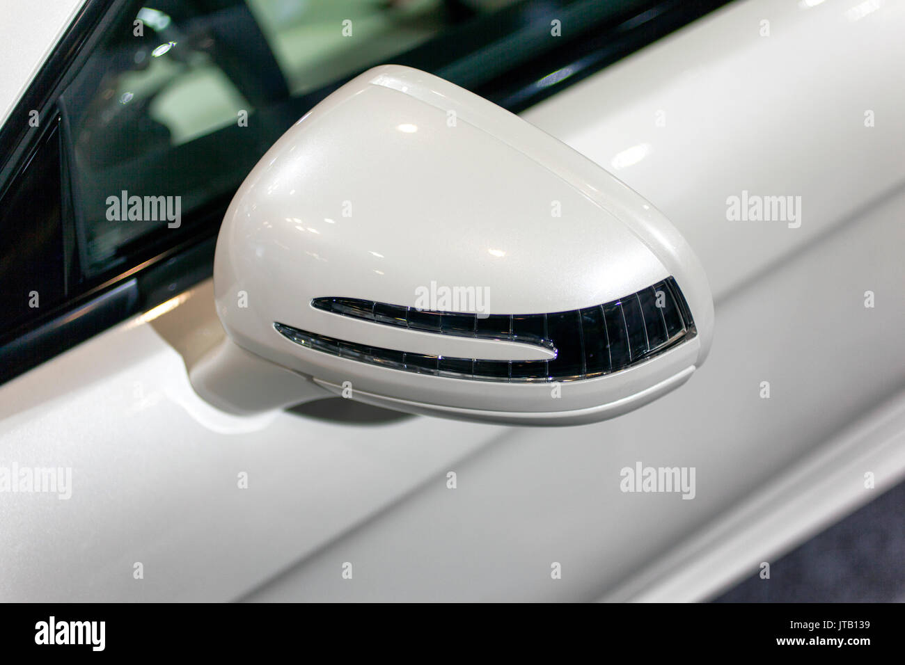 Design shots hi-res stock photography and images - Alamy