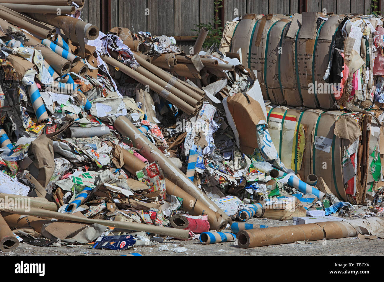 stock of waste paper to the recycling in a recycling company, Lager von ...
