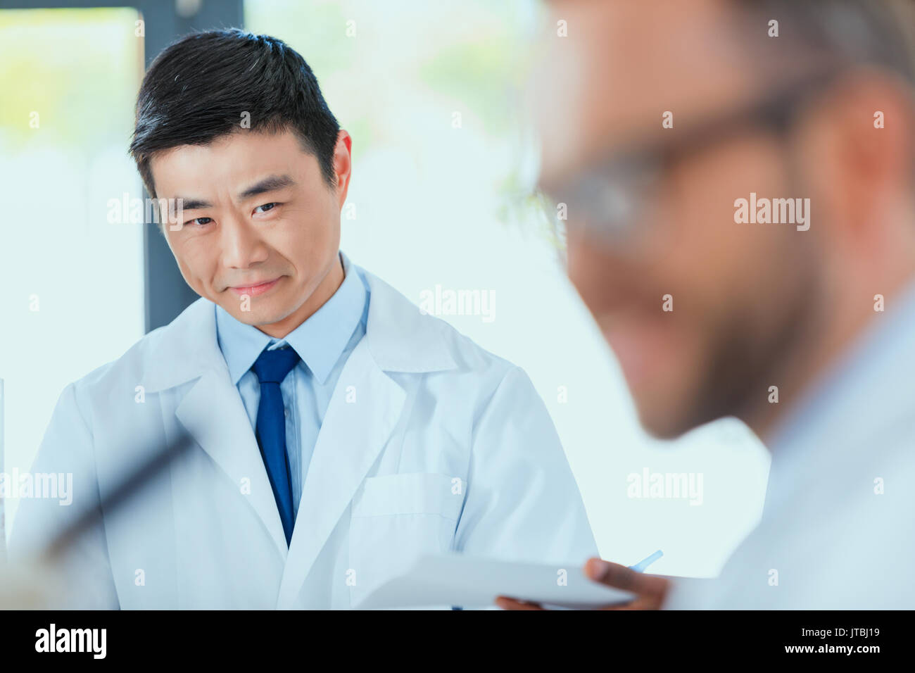 Both laboratory technicians hi-res stock photography and images - Alamy
