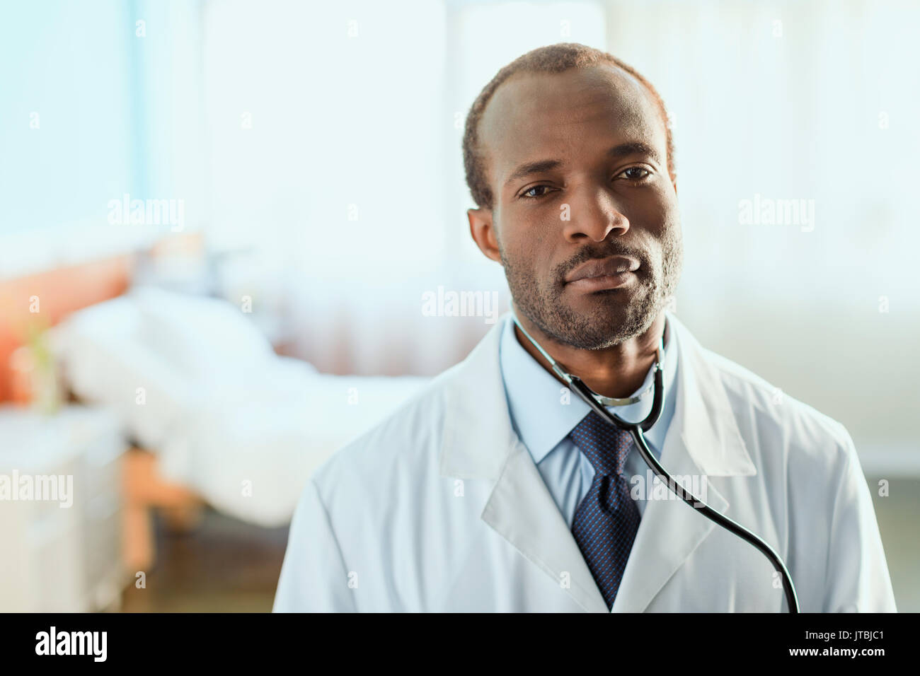 Doctor chamber hi-res stock photography and images - Alamy