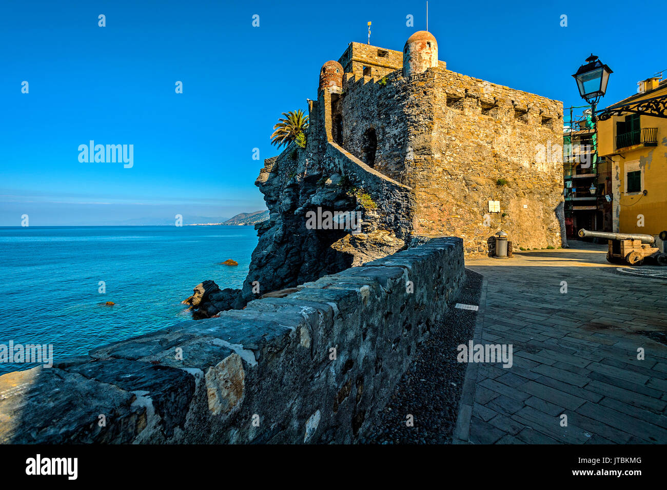 Italy Liguria Camogli - the castle Dragonara Stock Photo - Alamy