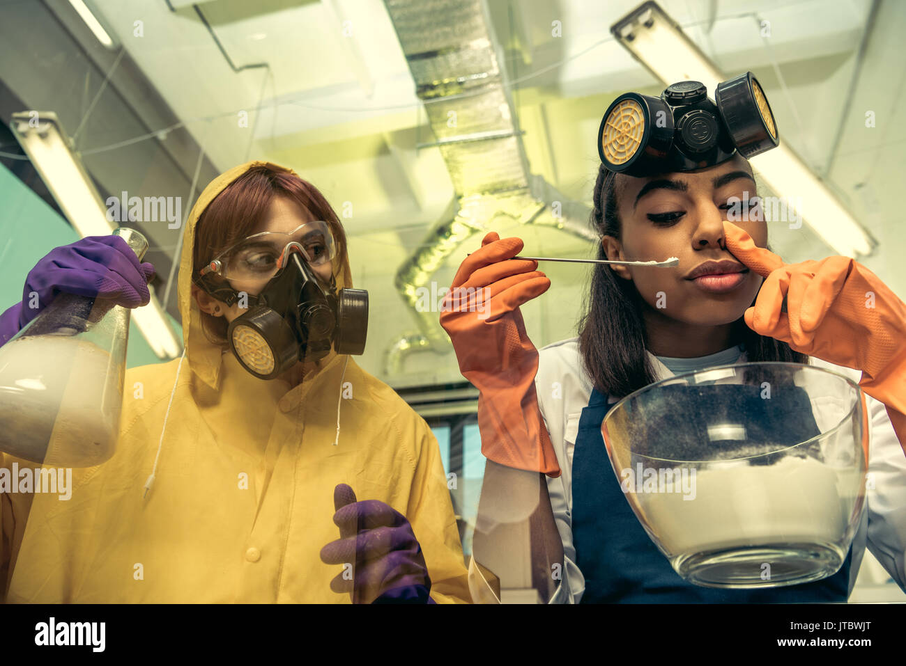 Hold friends hi-res stock photography and images - Alamy