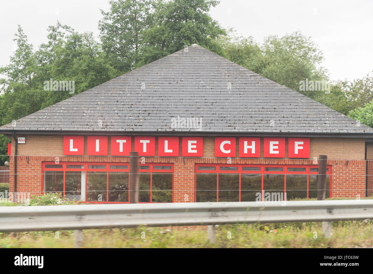 Little Chef And Restaurant Stock Photos & Little Chef And Restaurant ...