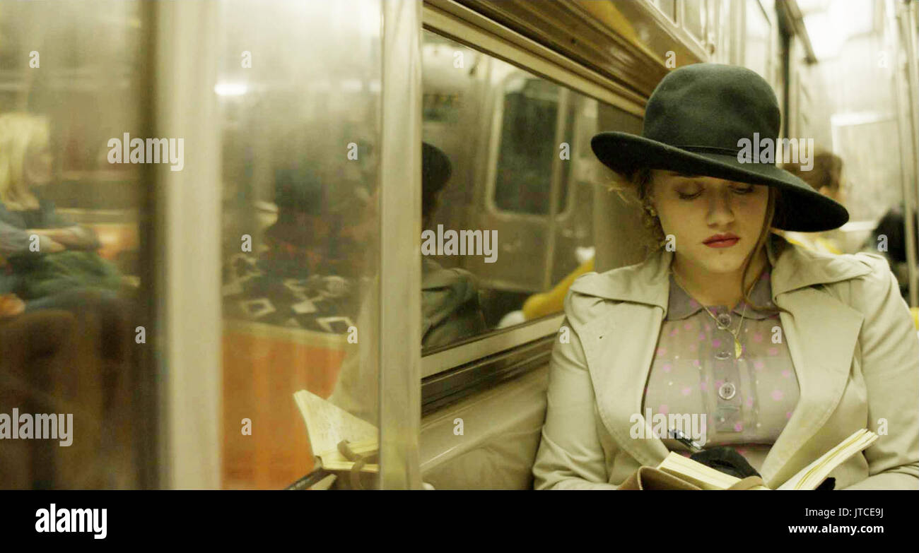 IRIS, Alice Kremelberg, 2017. ©Dirty Empire Films/courtesy Everett ...
