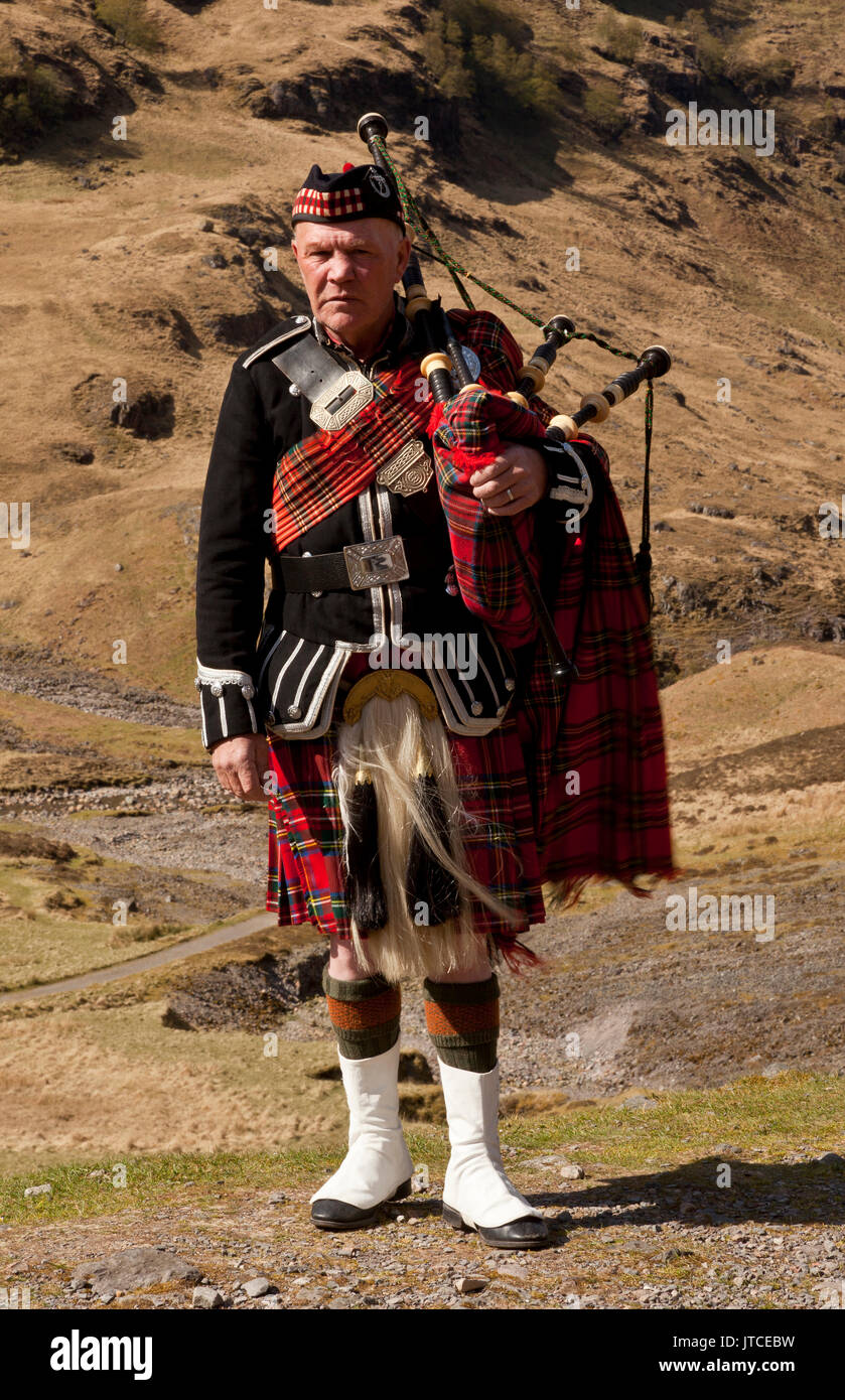 Scottish Uniform High Resolution Stock Photography and Images - Alamy