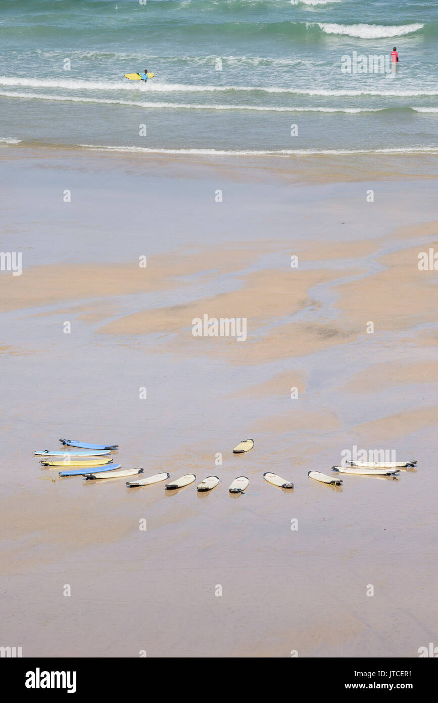 Semi circle hi-res stock photography and images - Alamy