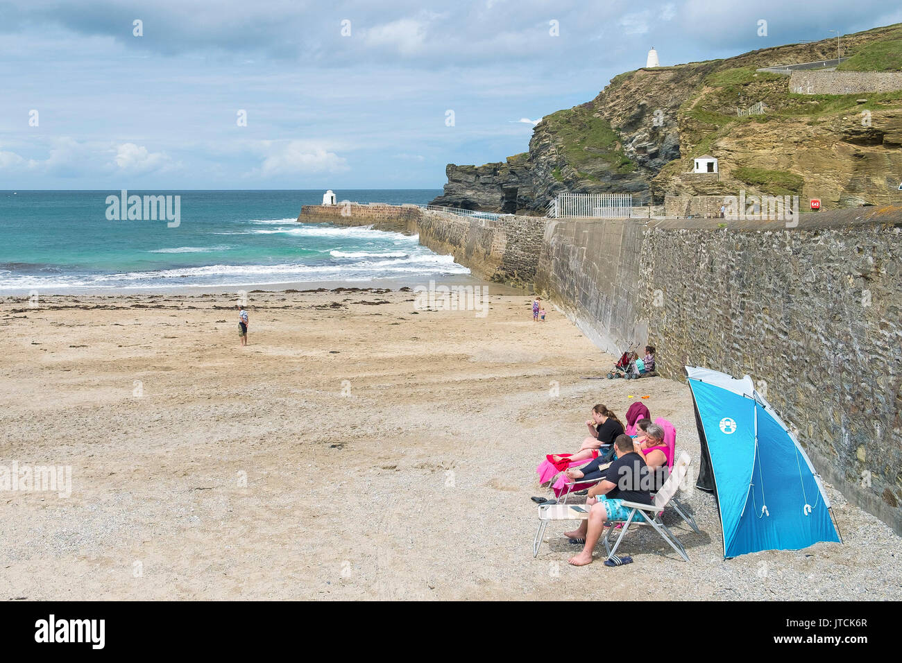 Portreath beach cornwall sea hi-res stock photography and images - Alamy