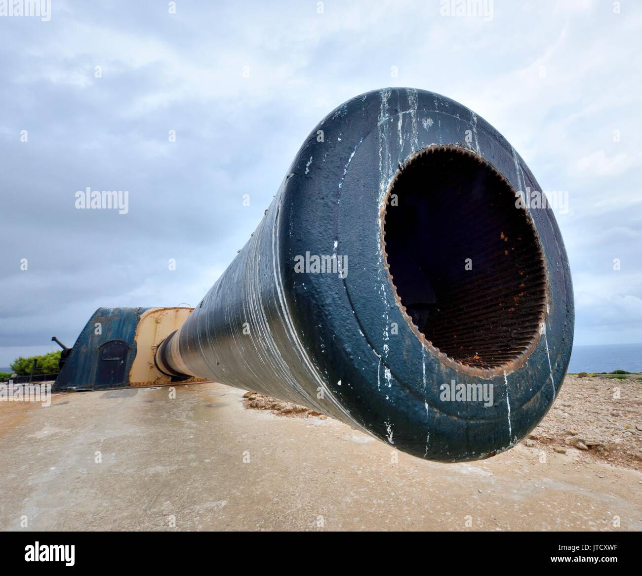 15 inch Vickers gun Fortaleza de La Mola, Menorca, Spain Stock Photo ...