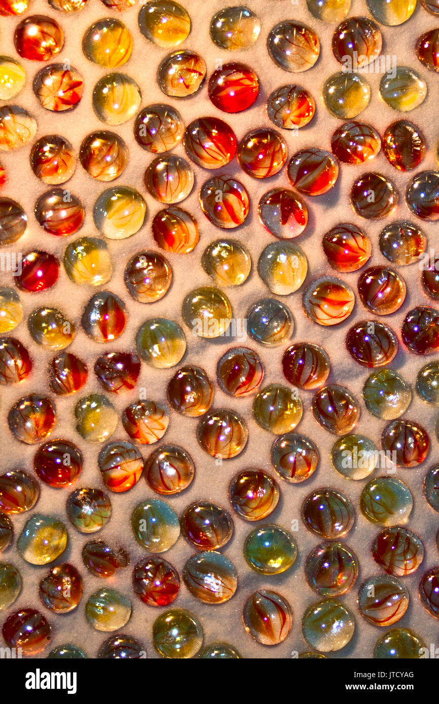 Reflective glass stones hi-res stock photography and images - Alamy