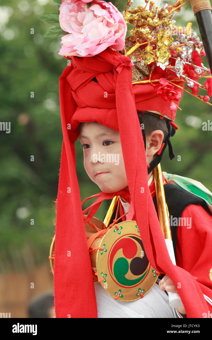 Child asia hi-res stock photography and images - Alamy