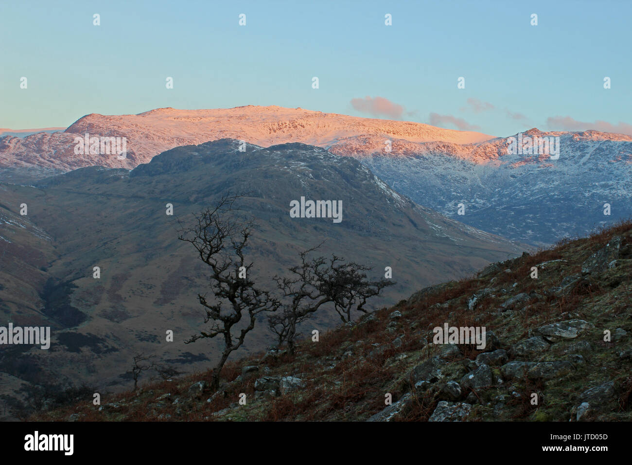 Glyderau mountain range views near Pen y Pass, Snowdonia, Wales Stock ...