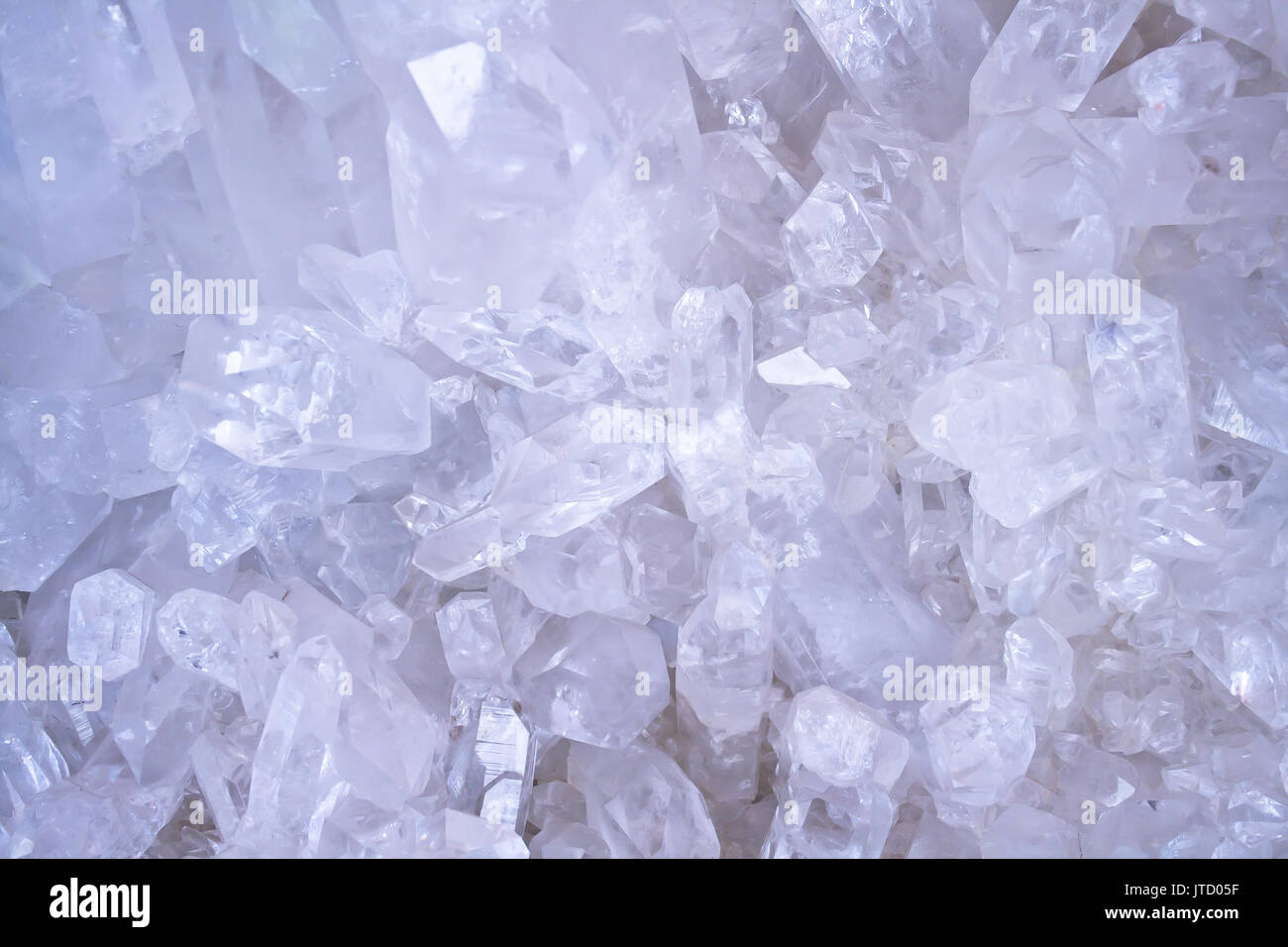 Blue quartz crystal hi-res stock photography and images - Alamy