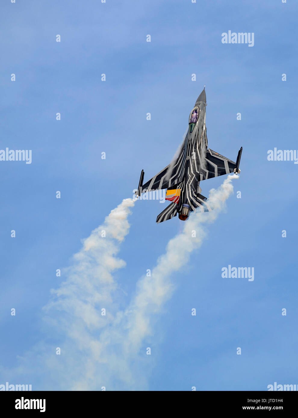Belgian f 16 display team hi-res stock photography and images - Alamy