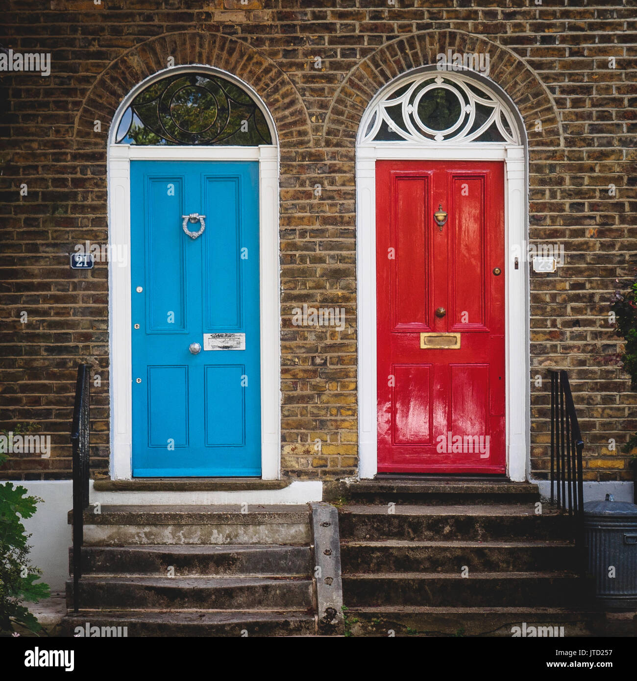 Victorian stained glass front door hi-res stock photography and images ...