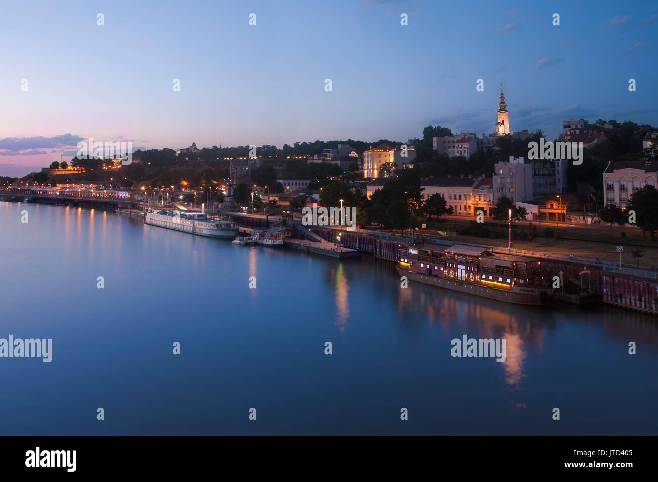 Cityscape of the city of Beograd-Belgrade in Serbia-Vue sur la ville de ...