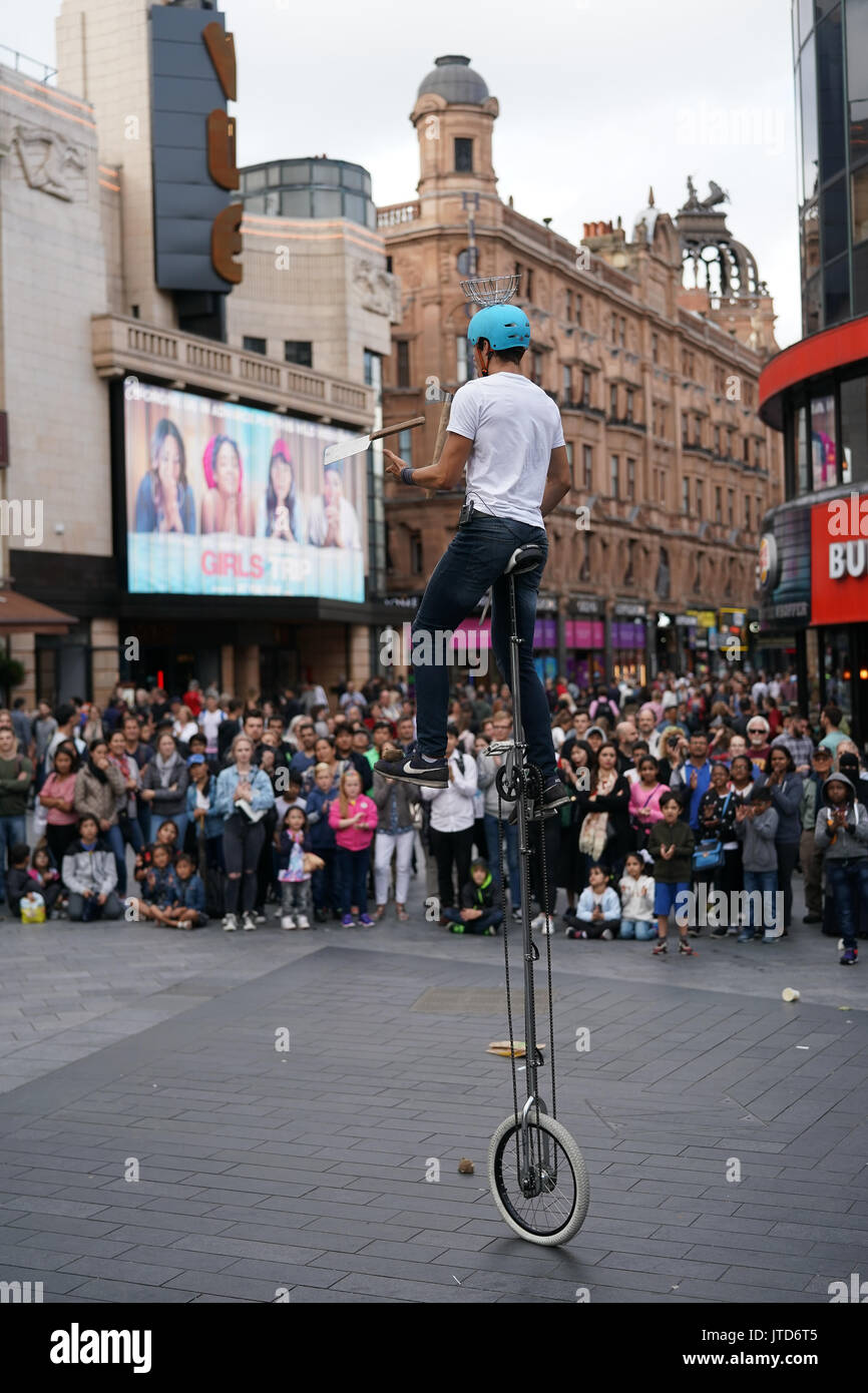 Unicyclist london hi-res stock photography and images - Alamy