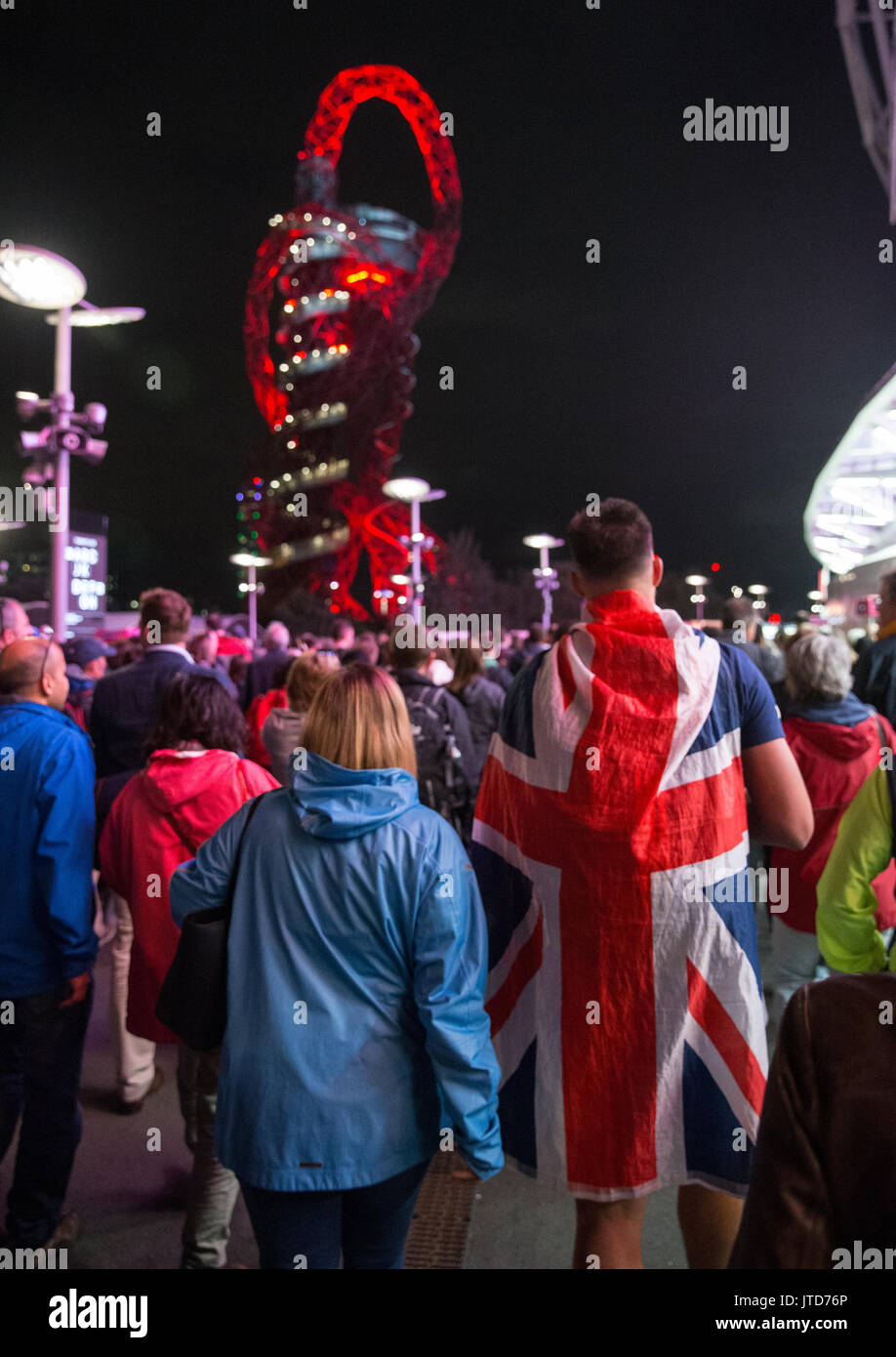 ArcelorMittal Orbit Tower by Anish Kapoor, the Uk's tallest sculpture ...
