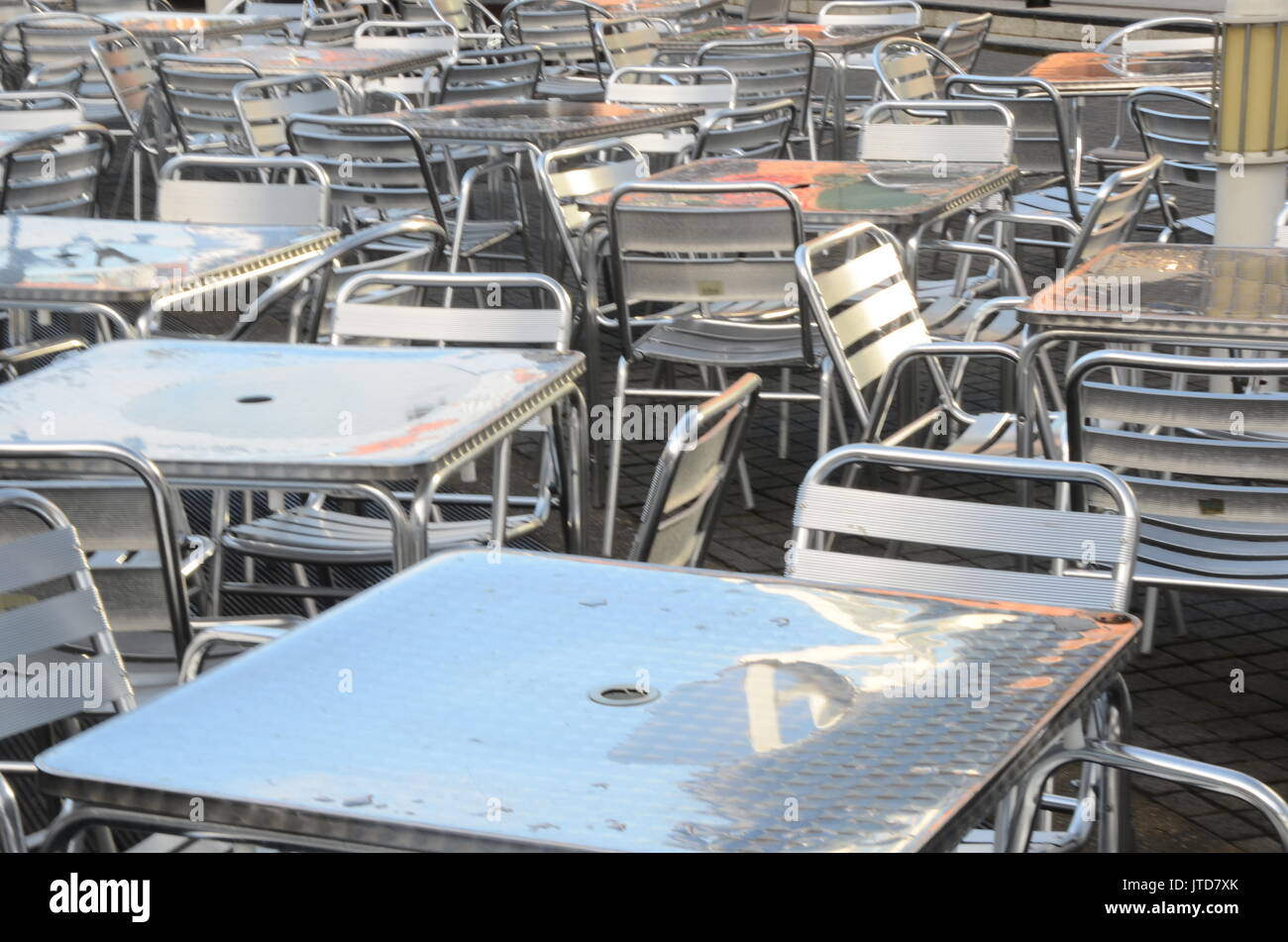 Bad customer service hi-res stock photography and images - Alamy