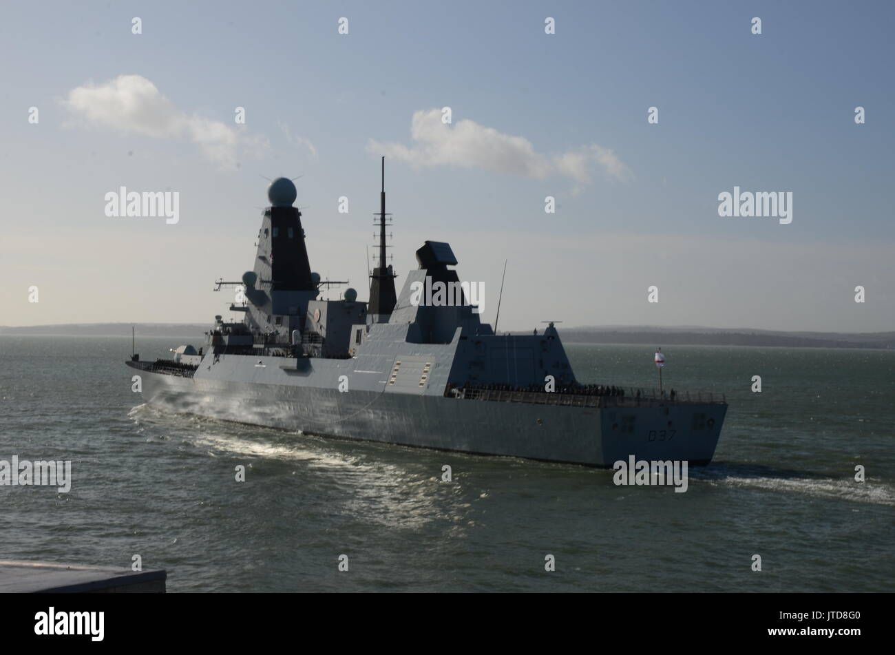 Type 45 destroyers hms dragon hi-res stock photography and images - Alamy