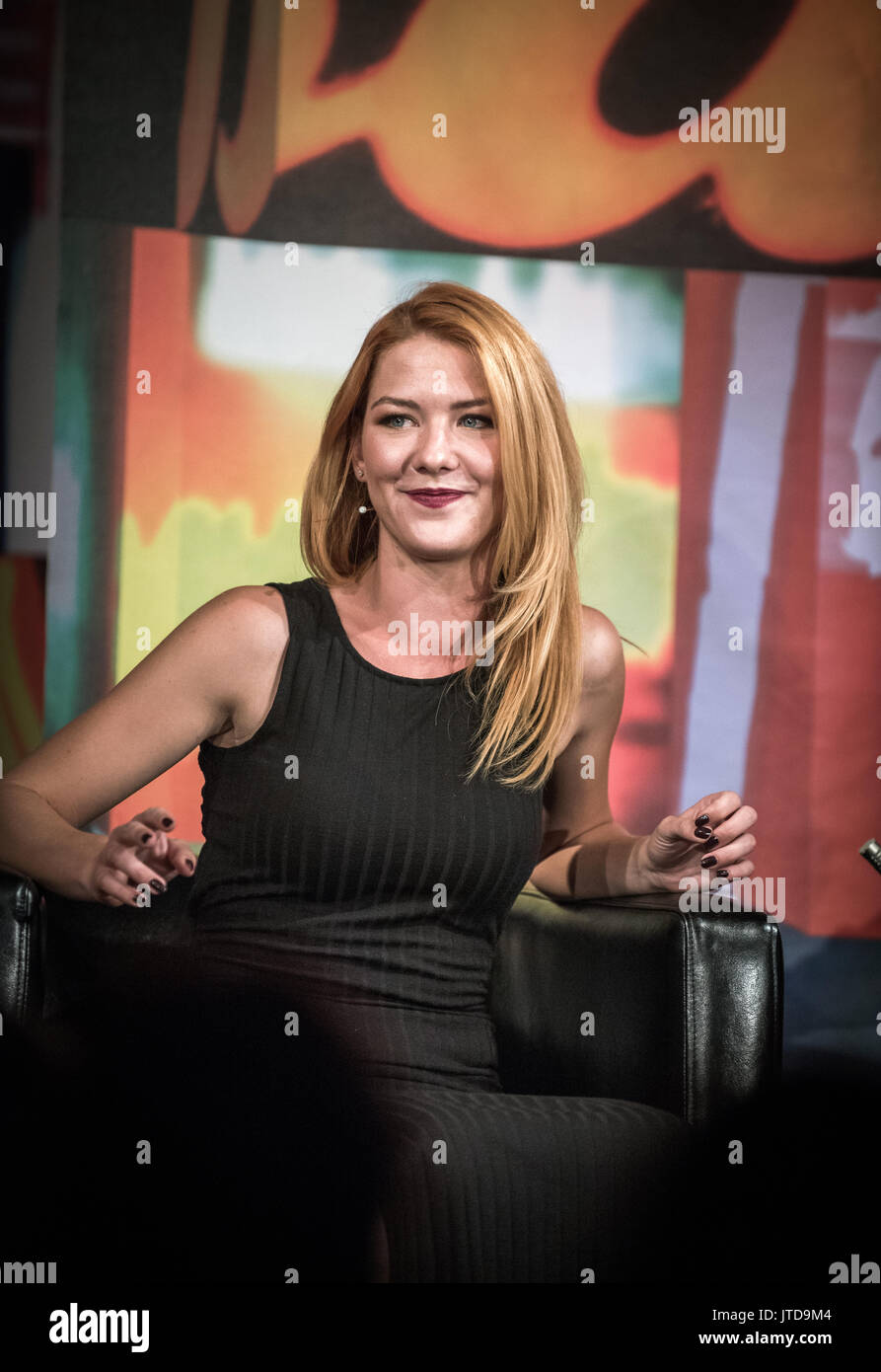 Deborah kahl hi-res stock photography and images - Alamy