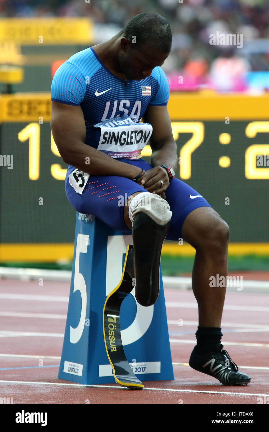 Jerome SINGLETON of the USA in the Men's 4x100m Relay T42-47 Final at ...