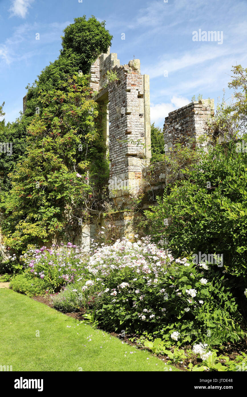 Scotney Castle, National Trust, Lamberhurst, Kent UK Stock Photo - Alamy