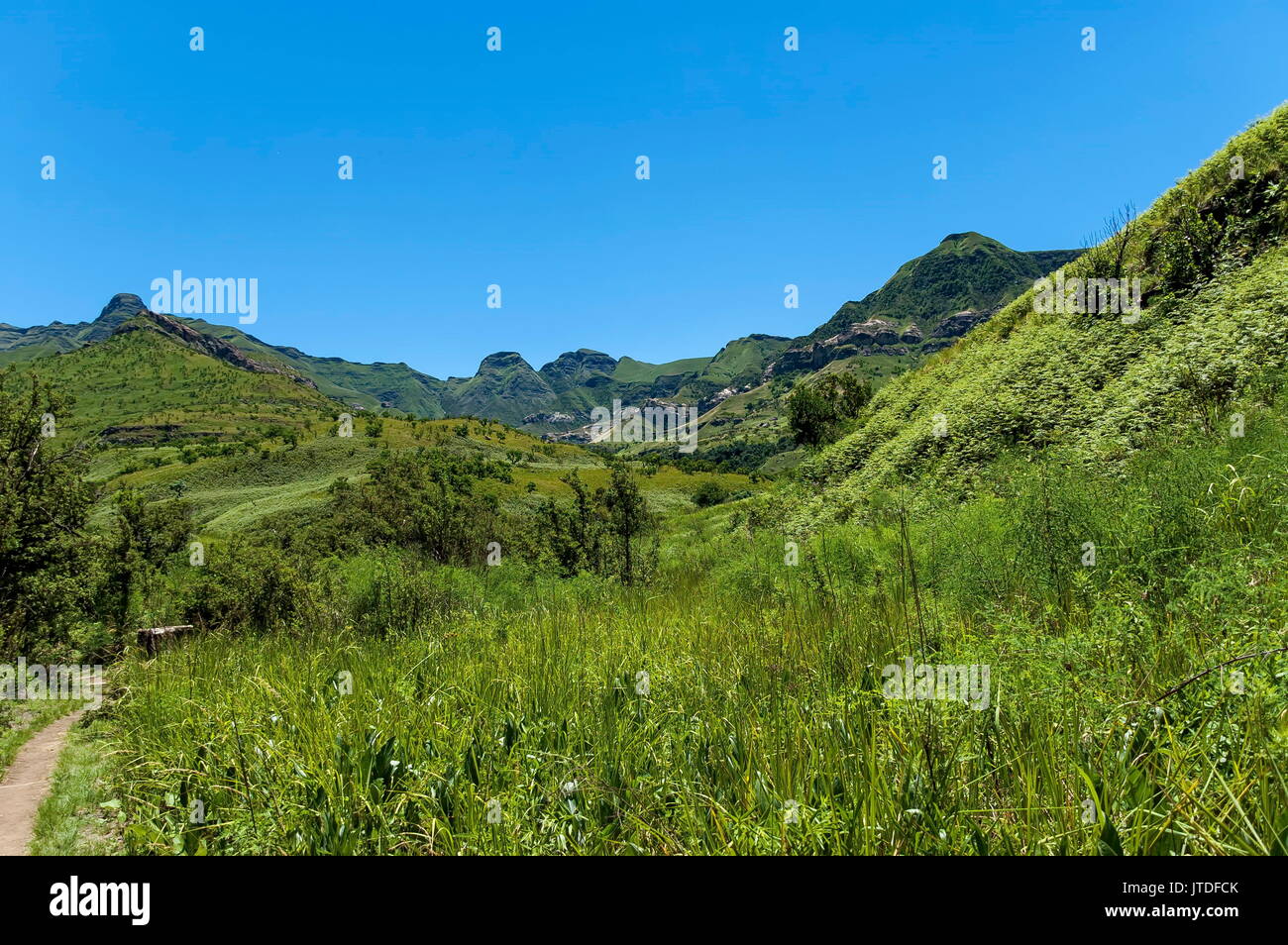 Path, walk to Thukela waterfall in Royal Natal Park Drakensberg ...