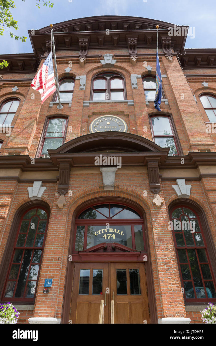 Saratoga Springs Town Hall Stock Photo - Alamy