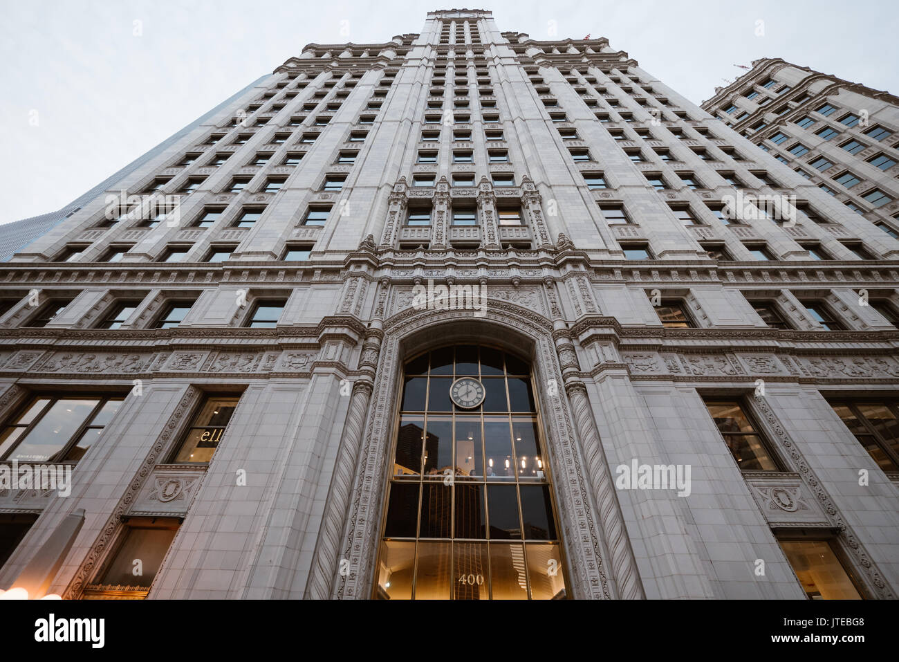 chicago wrigley building Stock Photo - Alamy