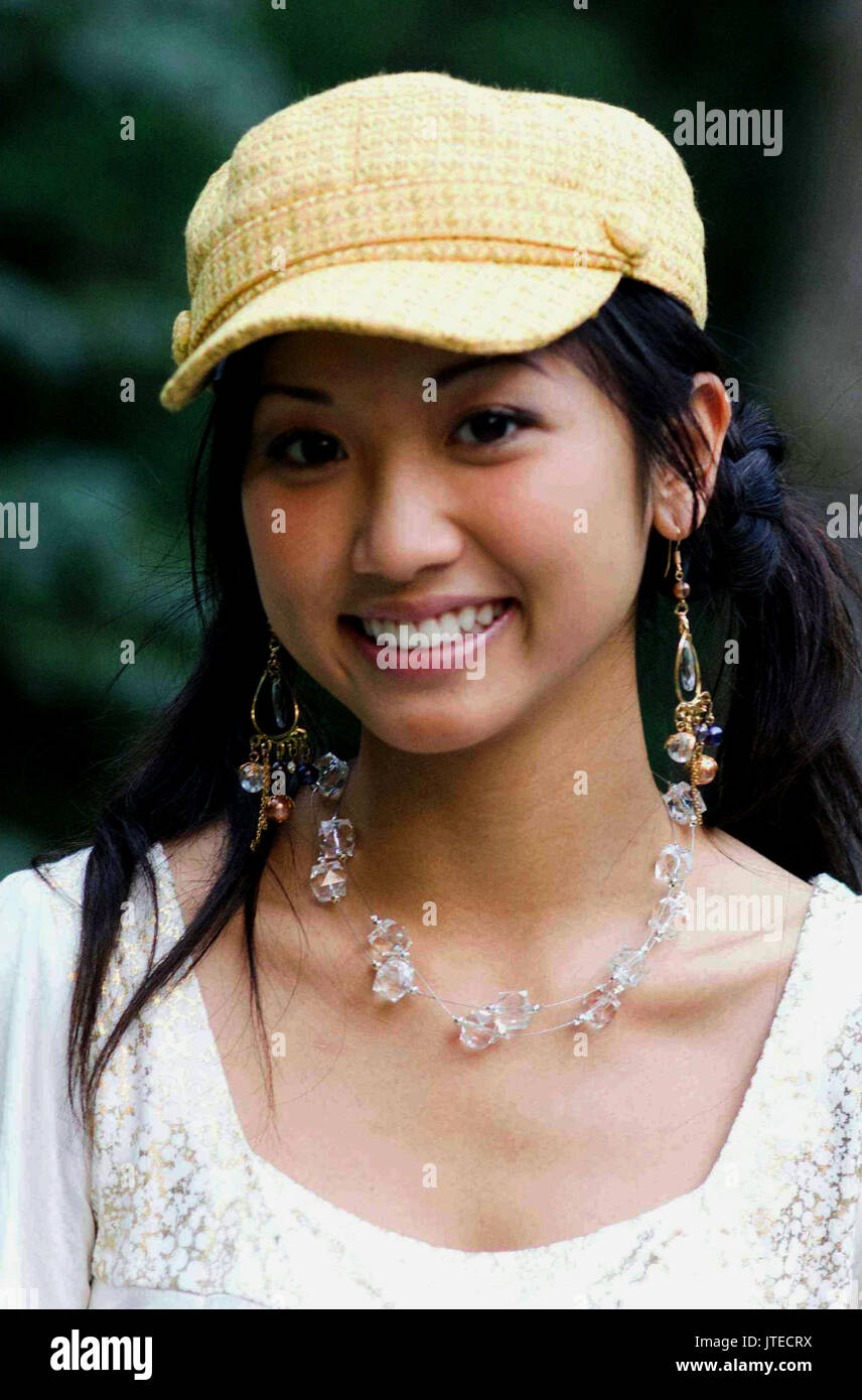 Brenda Song Entertainment High Resolution Stock Photography and Images ...