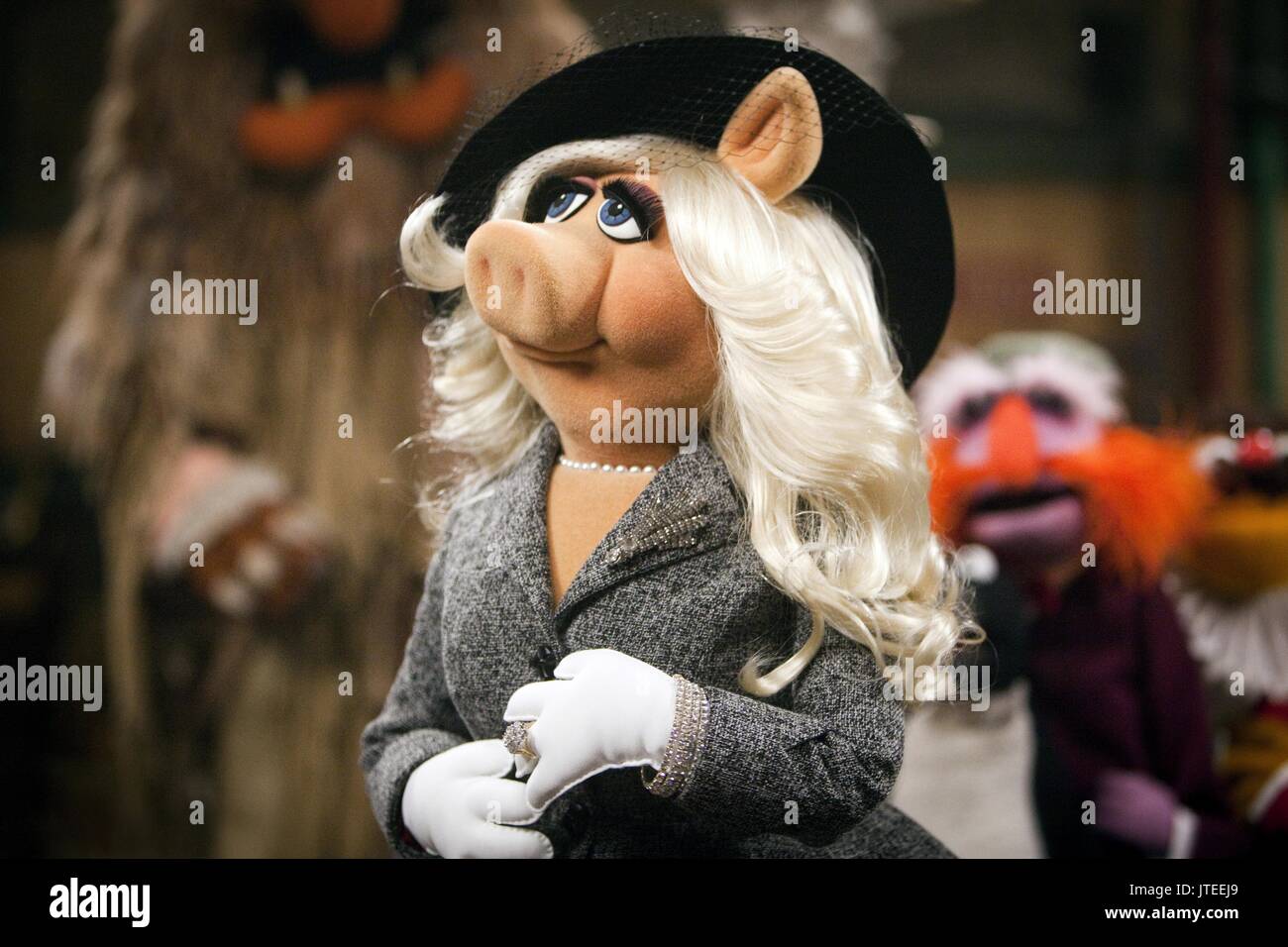 Miss Piggy Muppets Stock Photos & Miss Piggy Muppets Stock Images - Alamy
