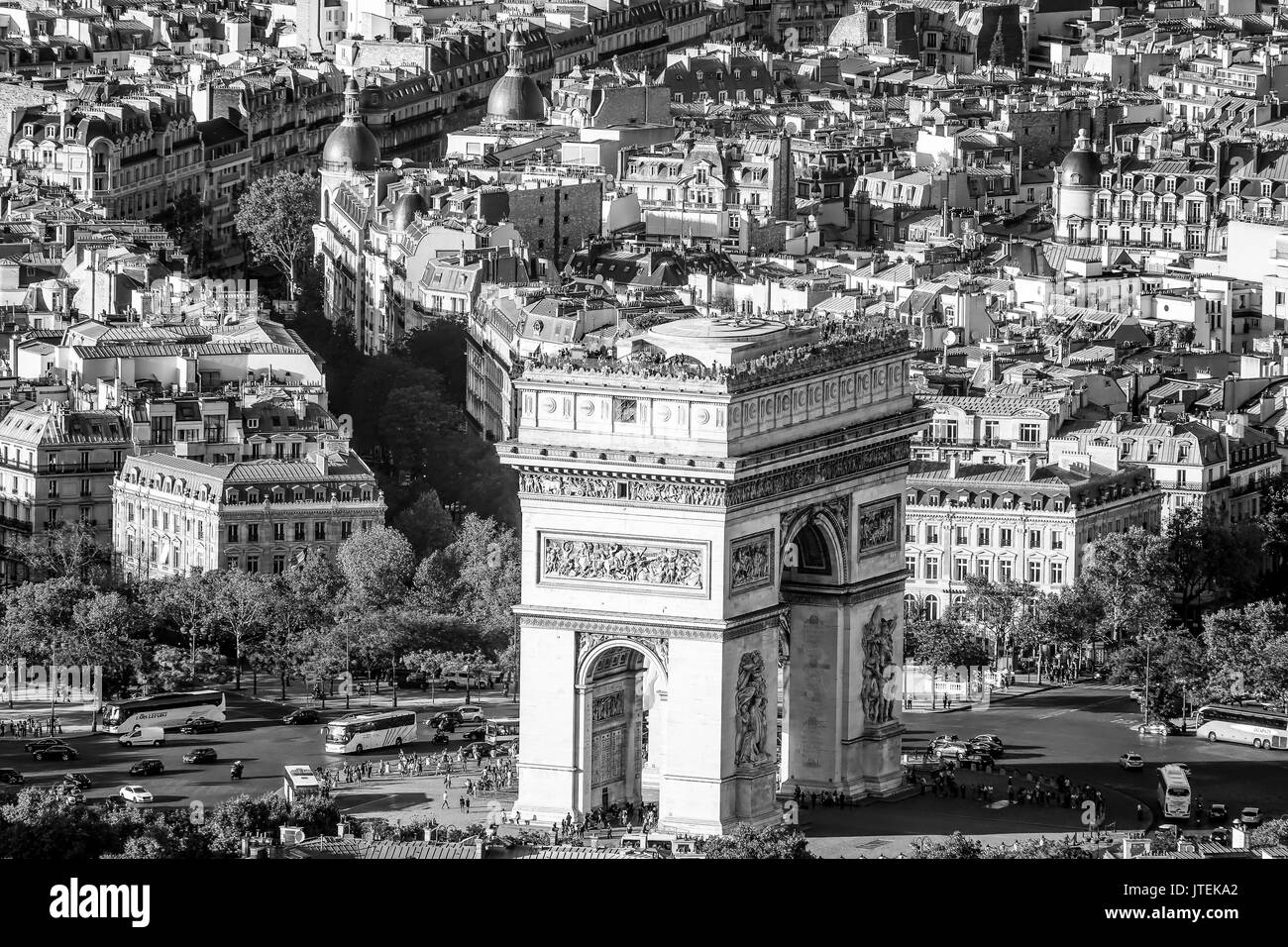 Arc de triomphe aerial hi-res stock photography and images - Alamy