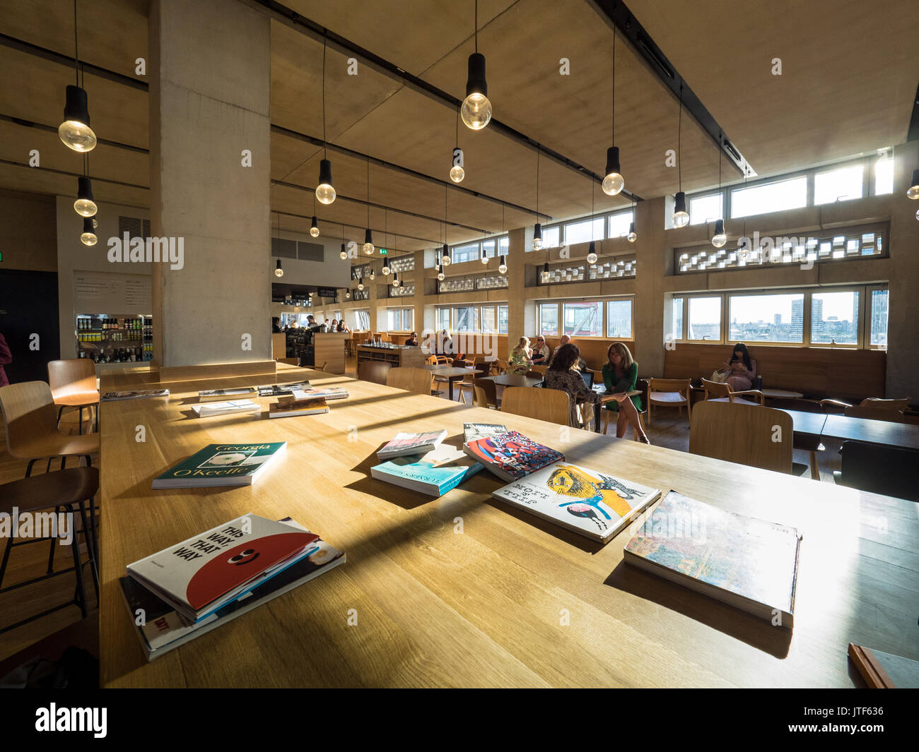 Tate Members Room - The Members Room in the Tate Modern Switch House ...