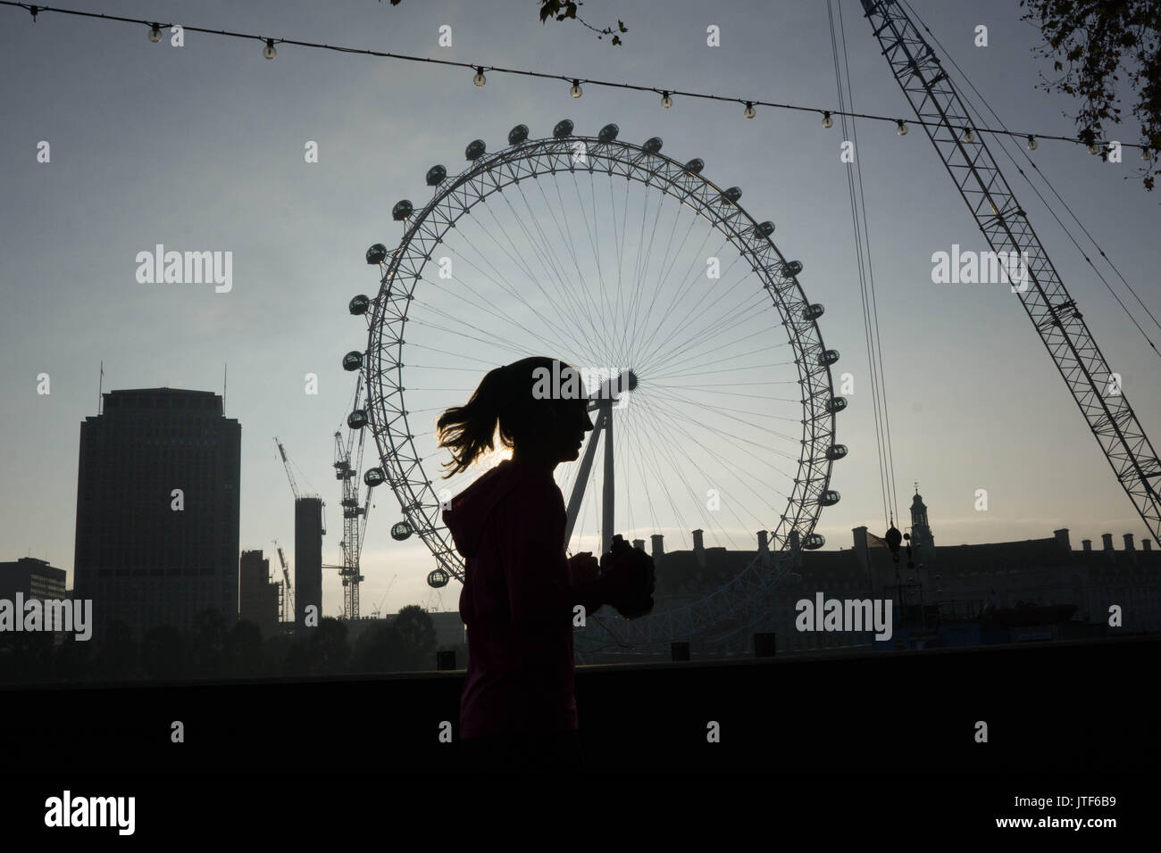 Woman london big ben not man hi-res stock photography and images - Alamy