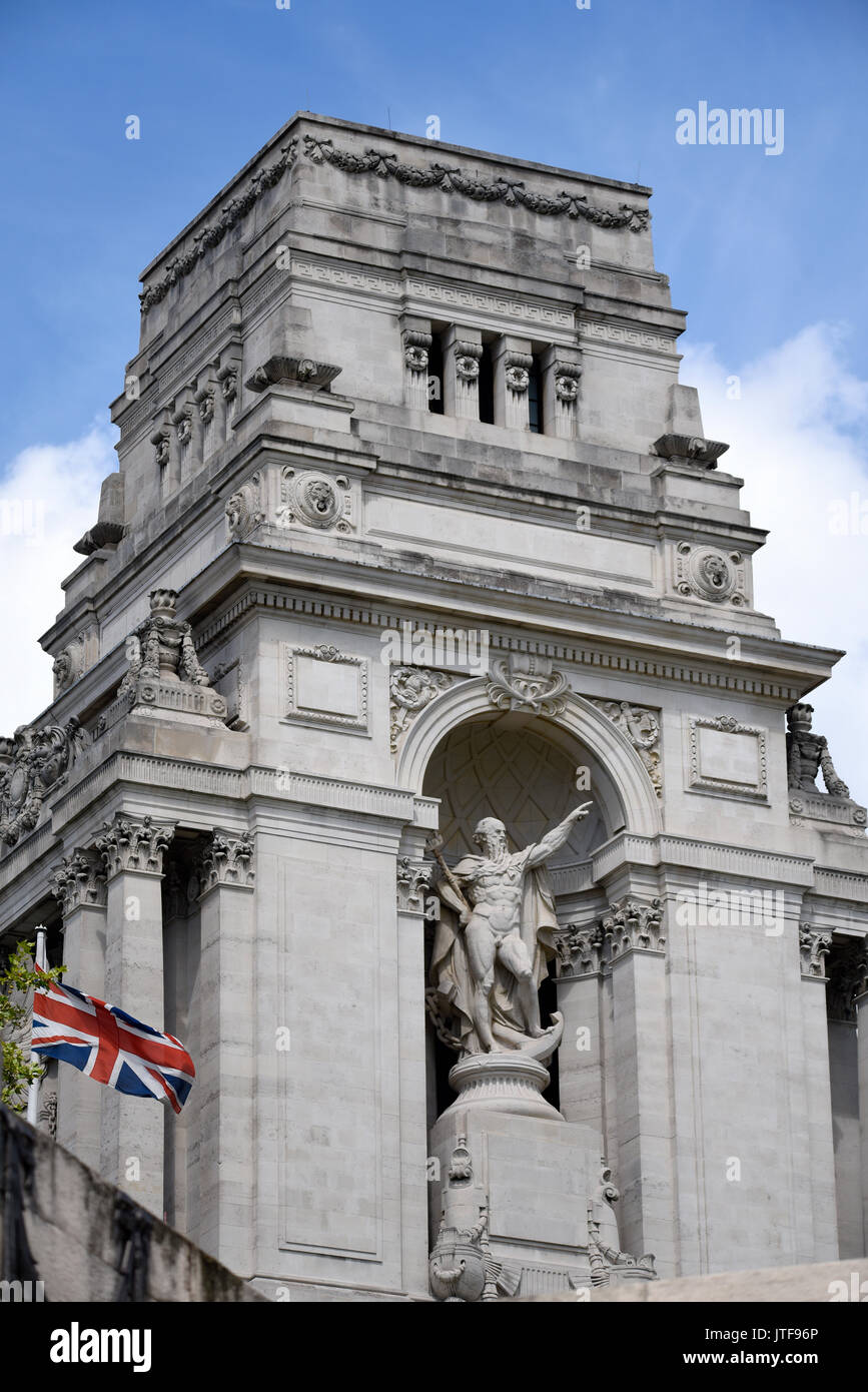 10 Trinity Square is a Grade II* listed building in Tower Hill London ...