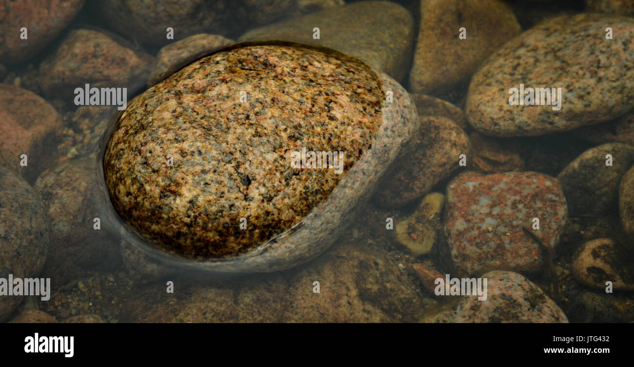 Pebbles in stream hi-res stock photography and images - Alamy