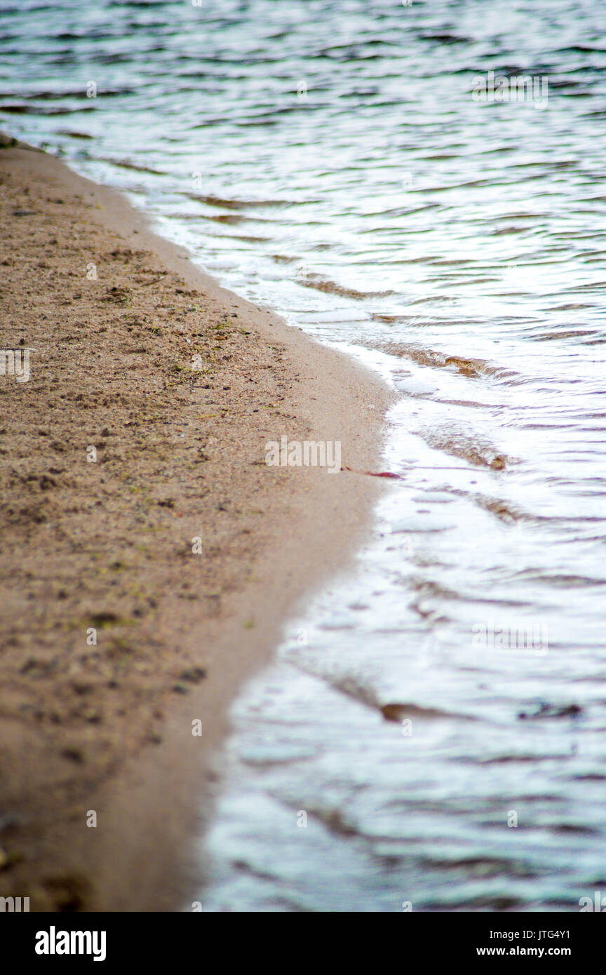 Edge wave hi-res stock photography and images - Alamy