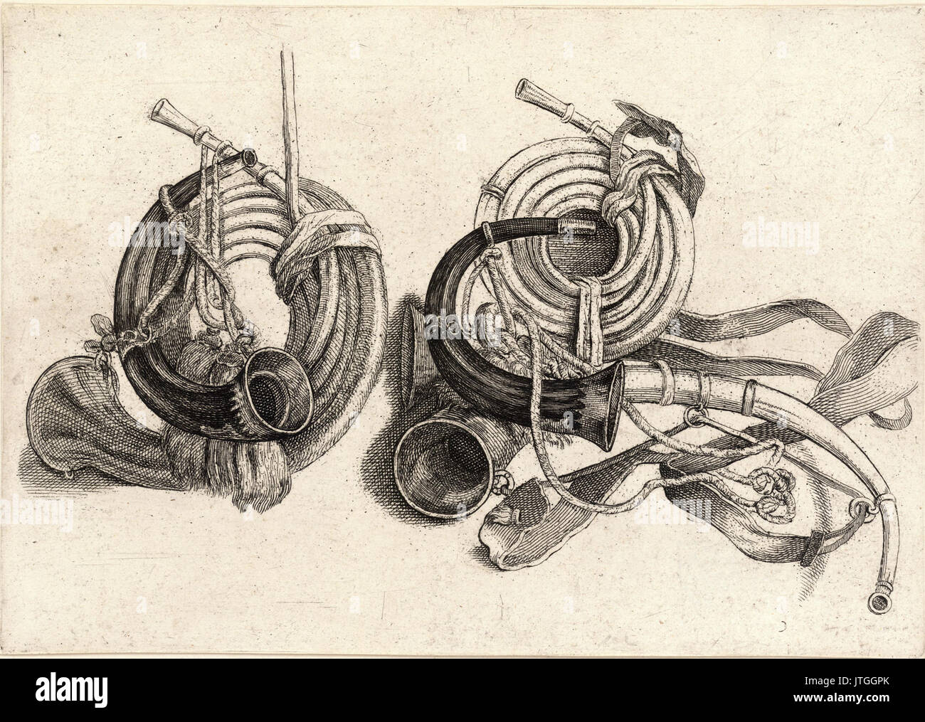 Five hunting horns hunting hi-res stock photography and images - Alamy