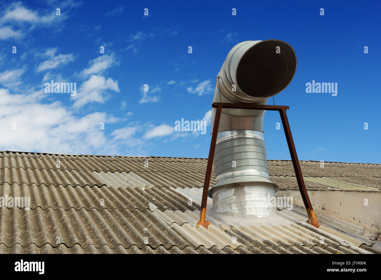 Kitchen chimney hi-res stock photography and images - Alamy