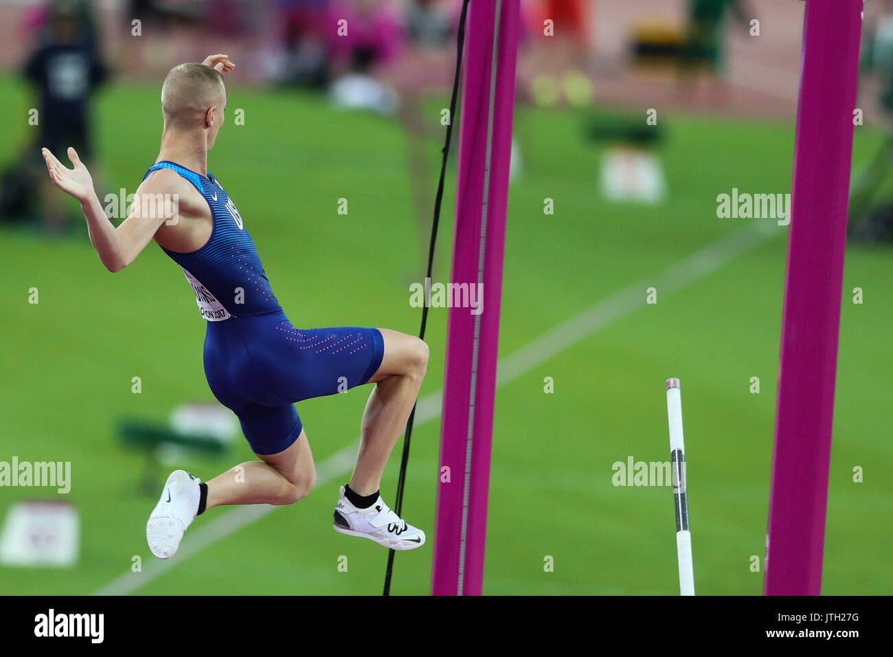 World champion in pole vault sam kendricks hi-res stock photography and ...