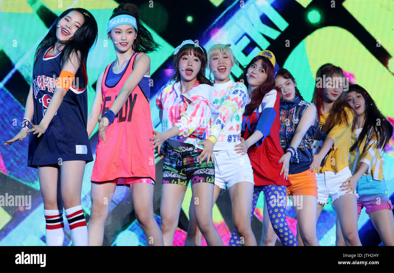 S. Korean girl group Weki Meki South Korean girl group Weki Meki ...