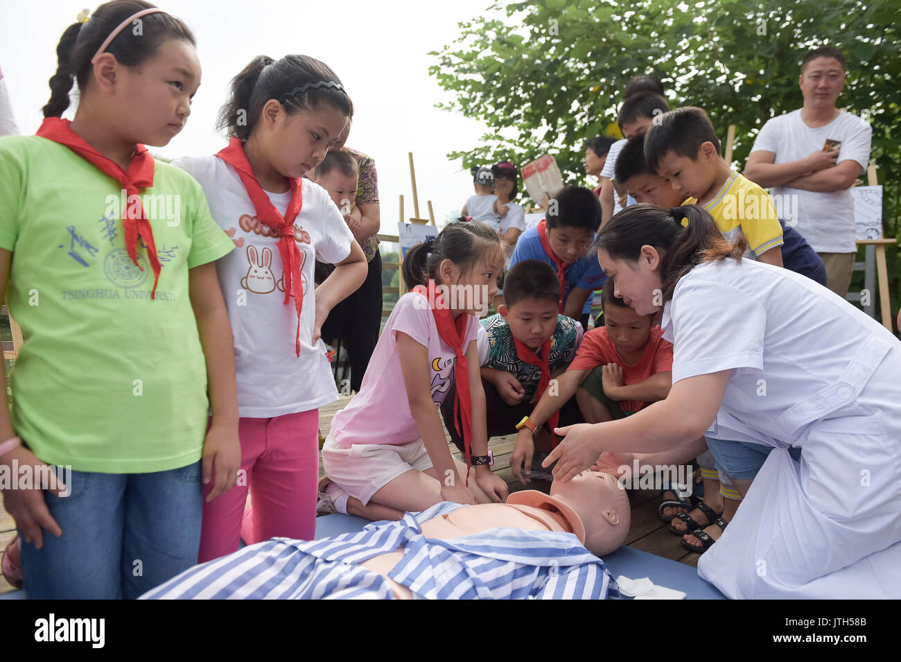 First aid children school hi-res stock photography and images - Alamy
