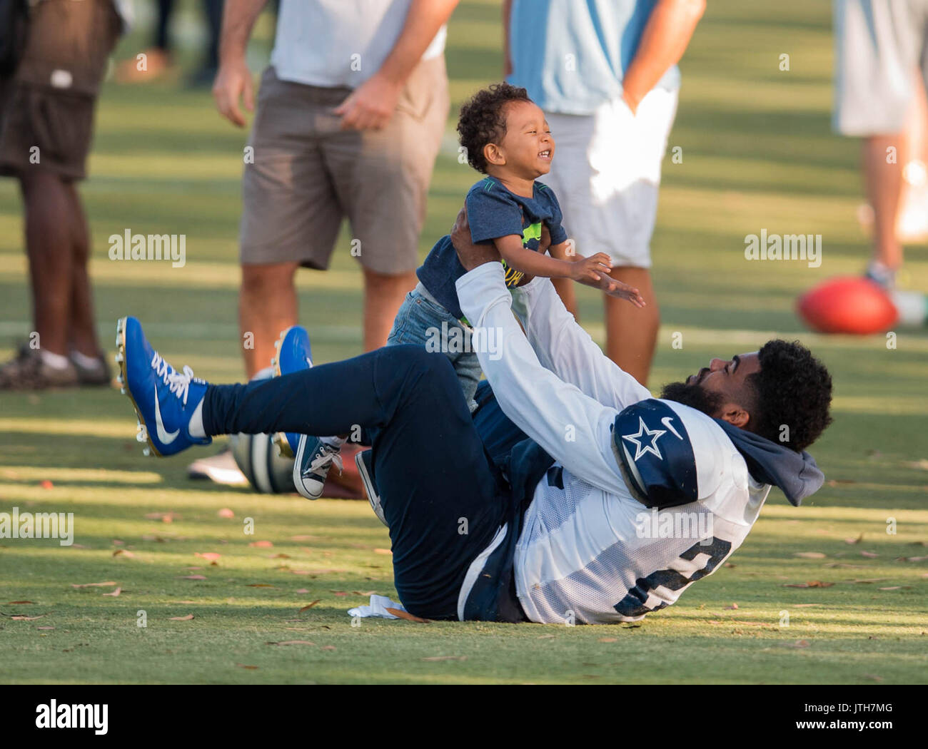 Ezekiel elliot dallas cowboys hi-res stock photography and images - Alamy
