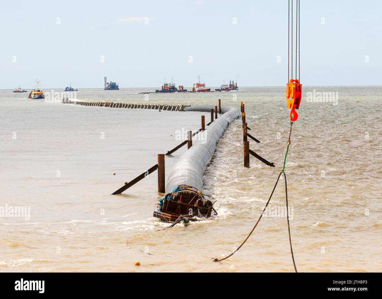 Supersize outfall pipe hi-res stock photography and images - Alamy