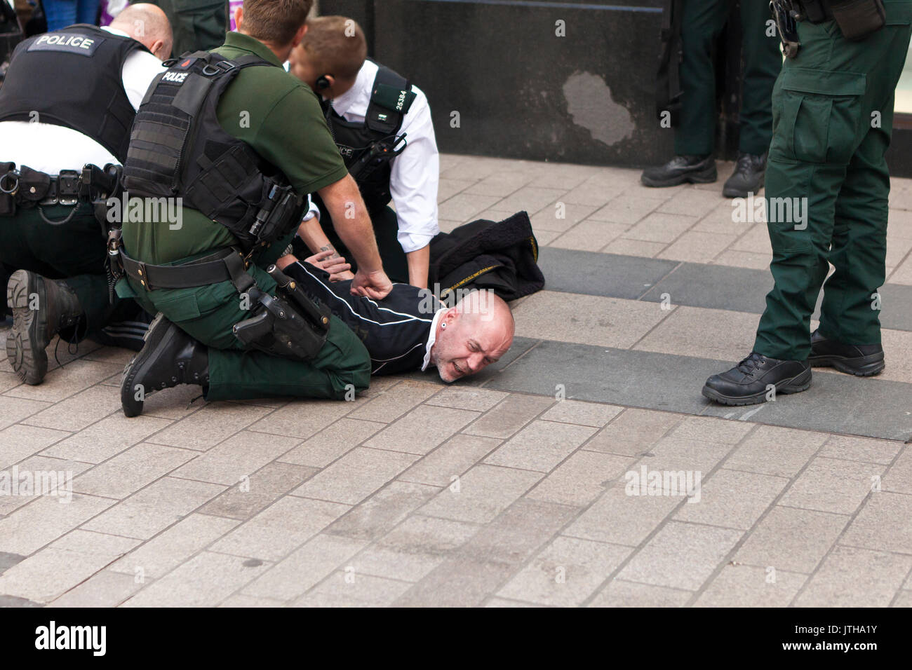 Belfast City Centre, Northern Ireland. 9th August 2017. A man is ...