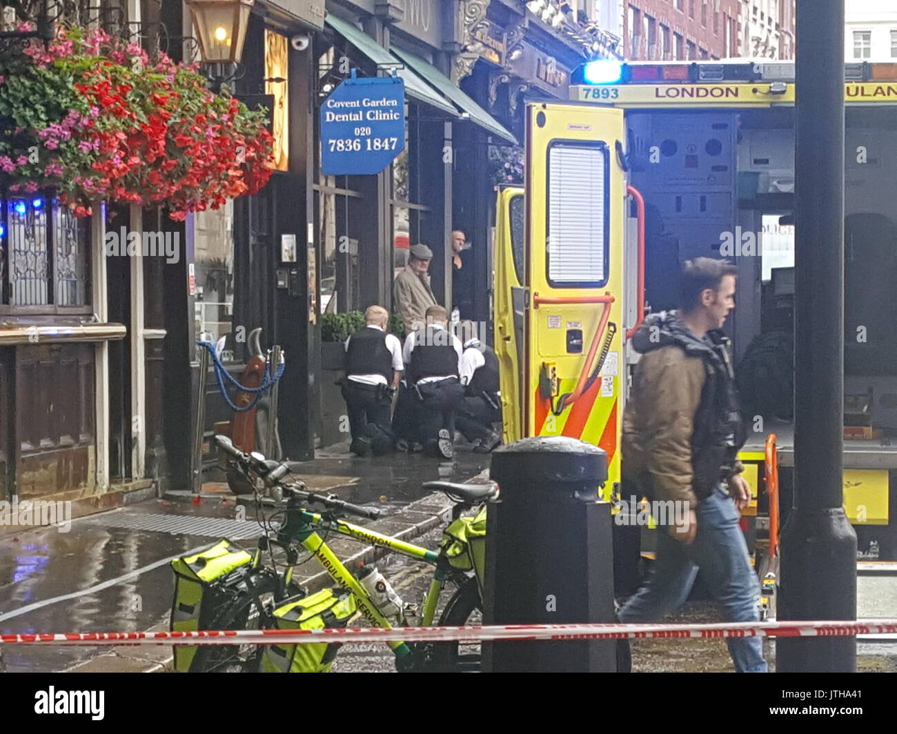 London crime scene photos hi-res stock photography and images - Alamy