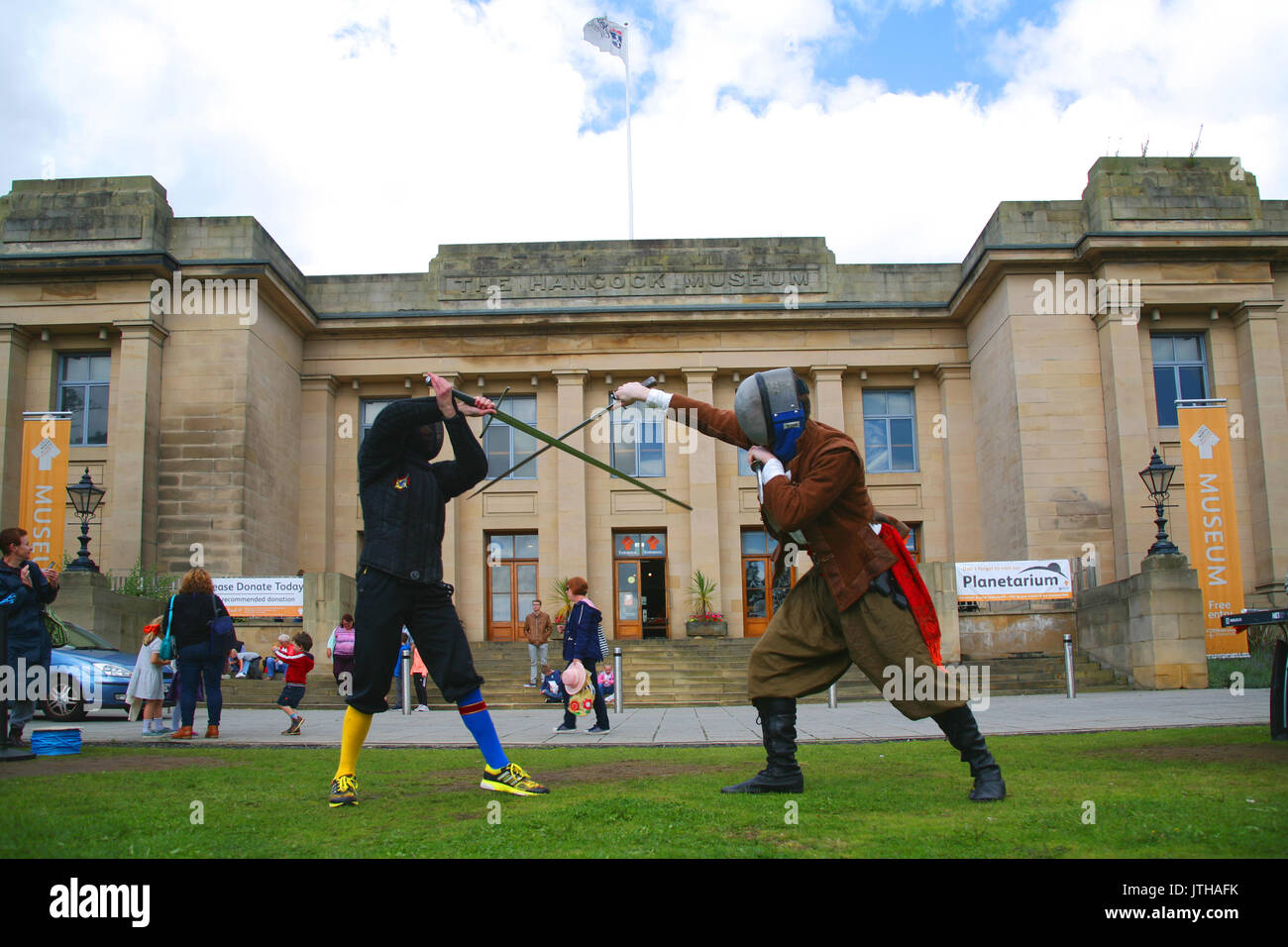 Medieval Costume Sword Fighting by Hotspur school of defence, Great ...