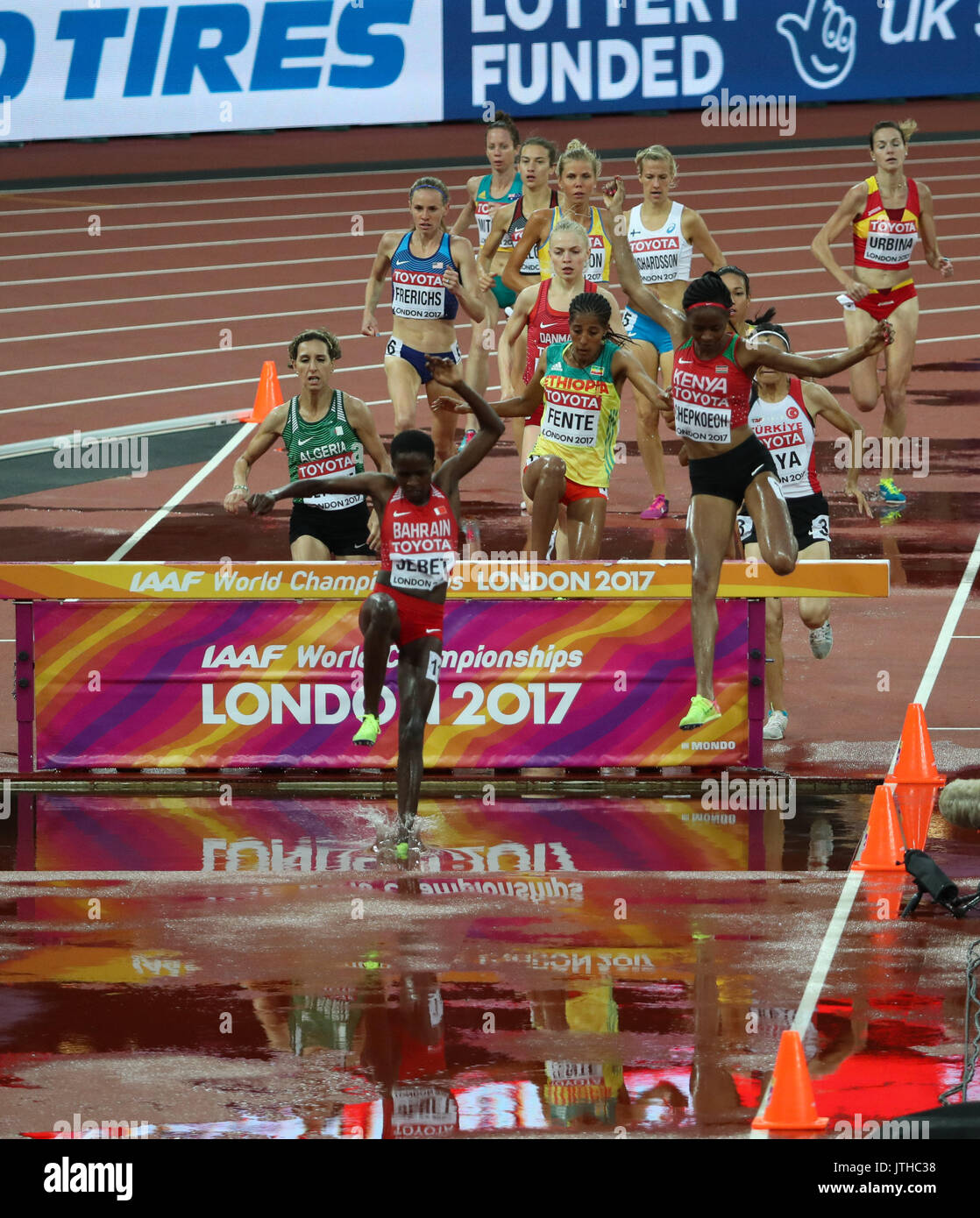 London, UK. 09th Aug, 2017. Ruth Jebet, Bahrain, and Beatrice Chepkoech ...