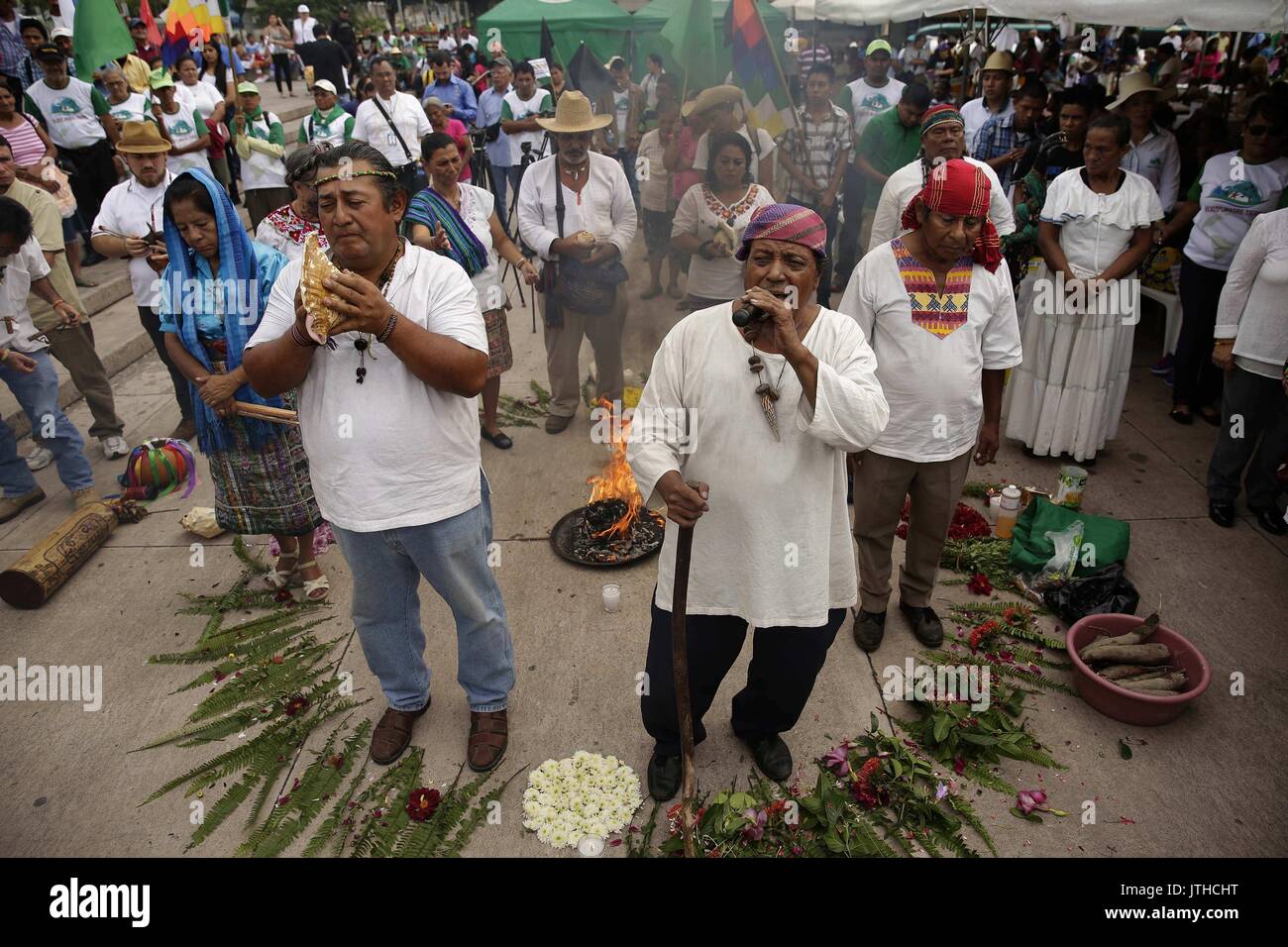 Pipil Stock Photos & Pipil Stock Images - Alamy